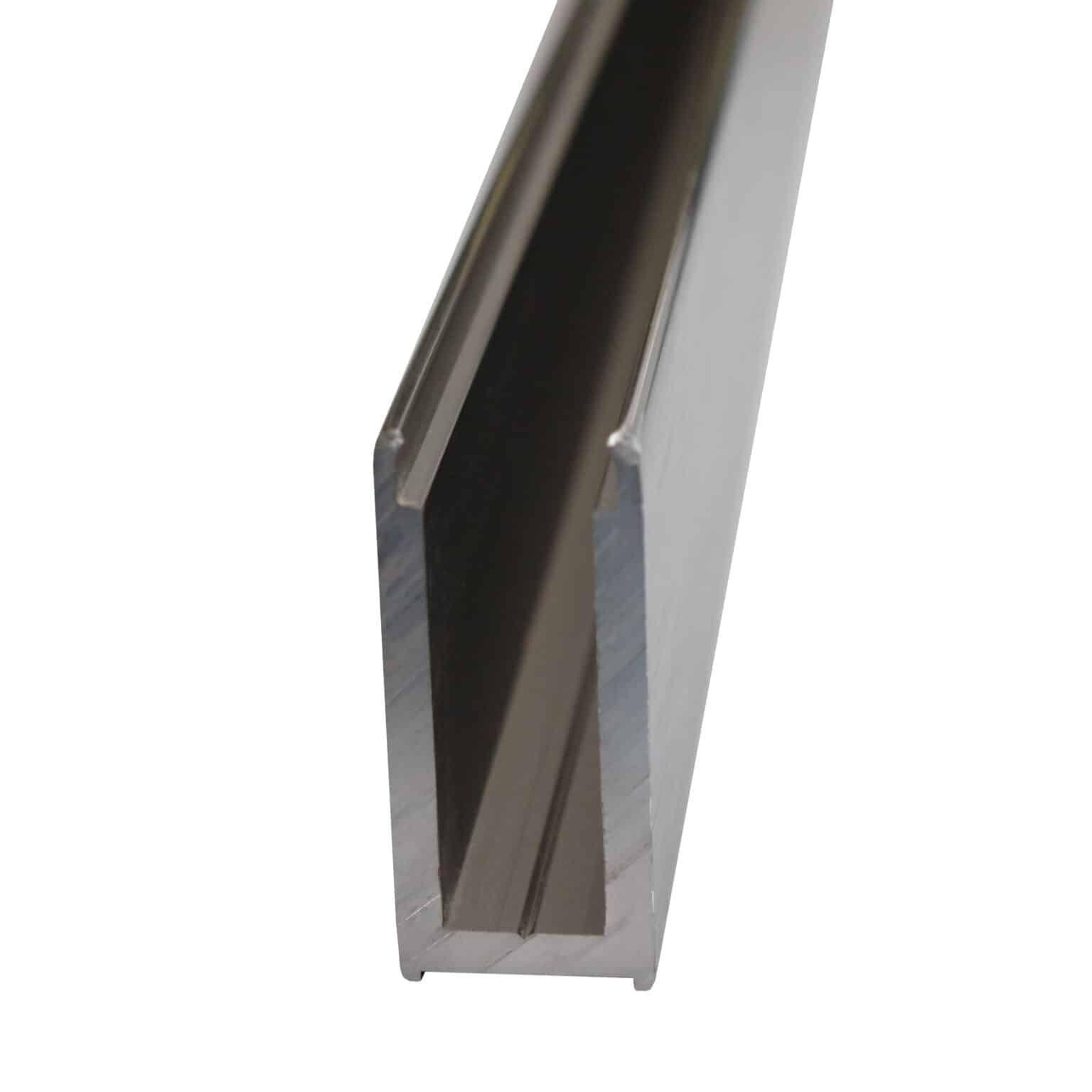 SU112 1 1/2″ U-Channel – Link Hardware